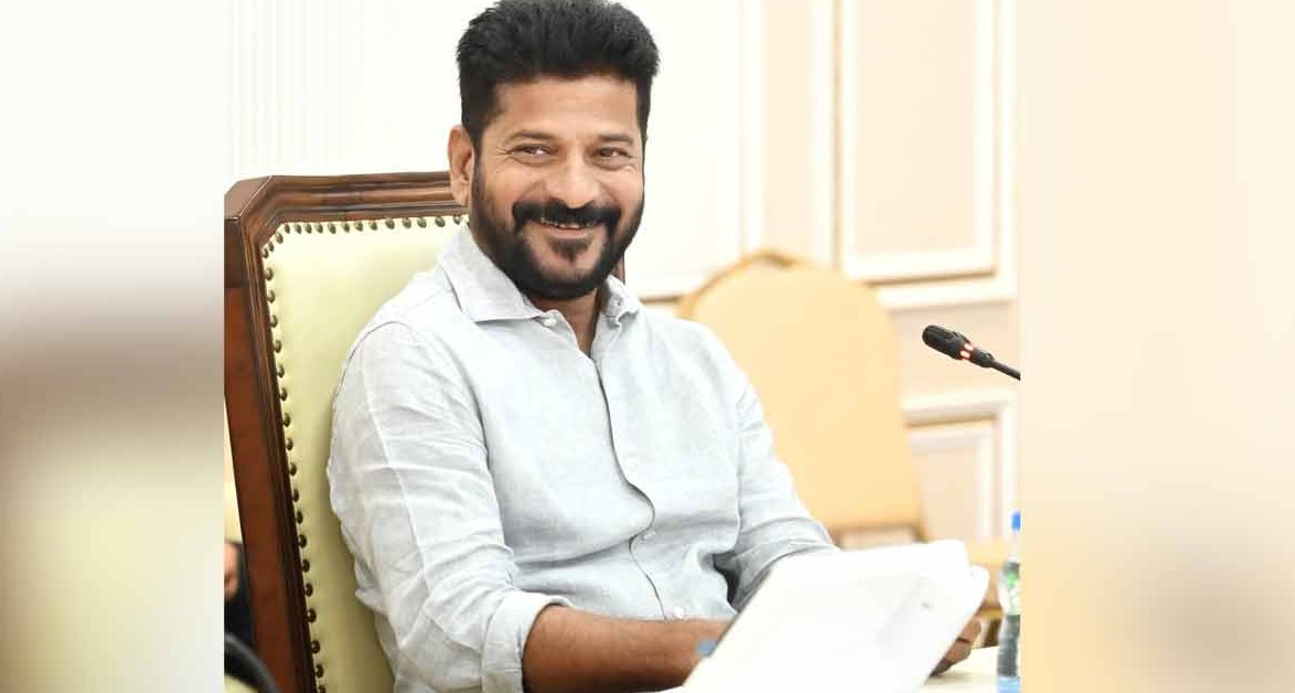 సీఎం రేవంత్ రెడ్డికి తెలంగాణ మేధావుల లేఖ | Telangana intellectuals ...