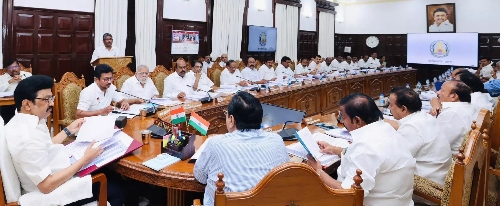 రూ.13వేల కోట్ల పరిశ్రమతో 14వేల మందికి ఉపాధి.. | Employment of 14 thousand people with Rs. 13 ...