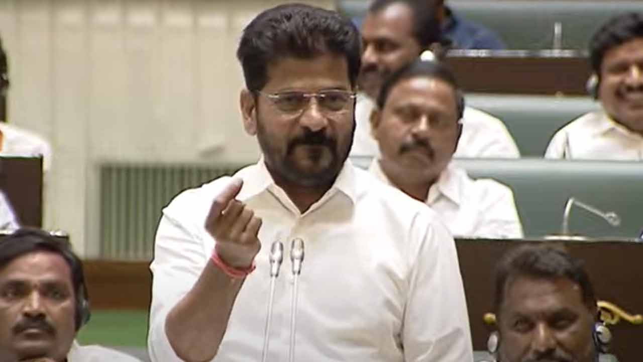 రేవంత్ దెబ్బకు బీఆర్ఎస్ వాకౌట్ | BRS Boycotts CM Revanth Speech In Assembly